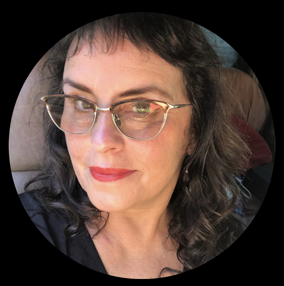 Professional Female Voice Over Talent Sherry Leigh Williams